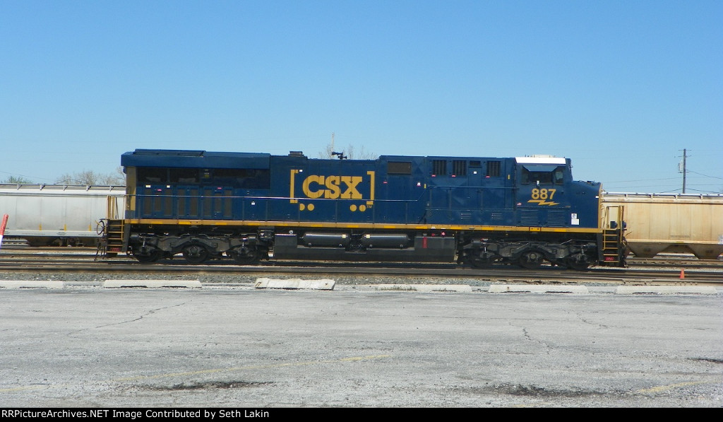 CSX 887